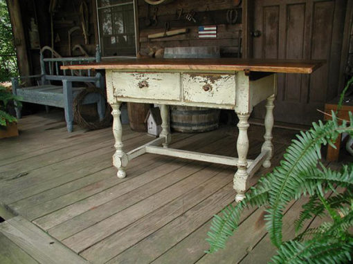 The Western Pennsylvania Kitchen Table - The Louden Furniture Company